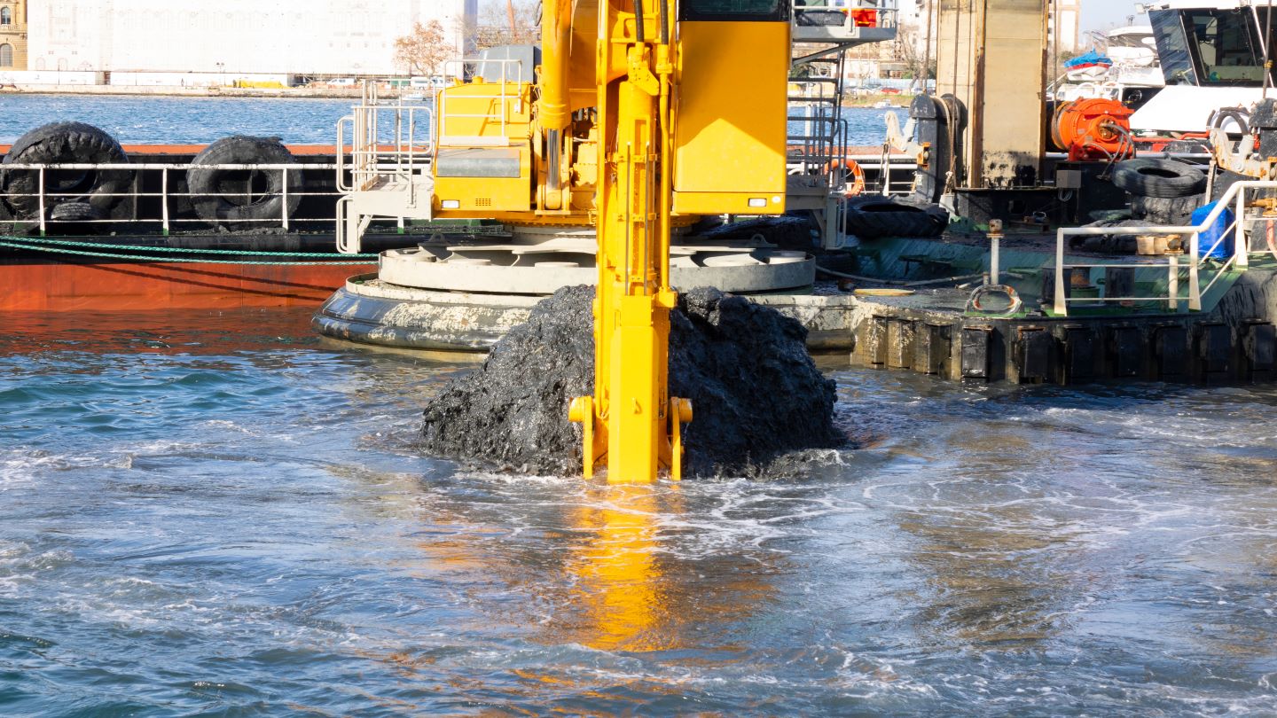 Who are the leading innovators in dredging equipment for the ...