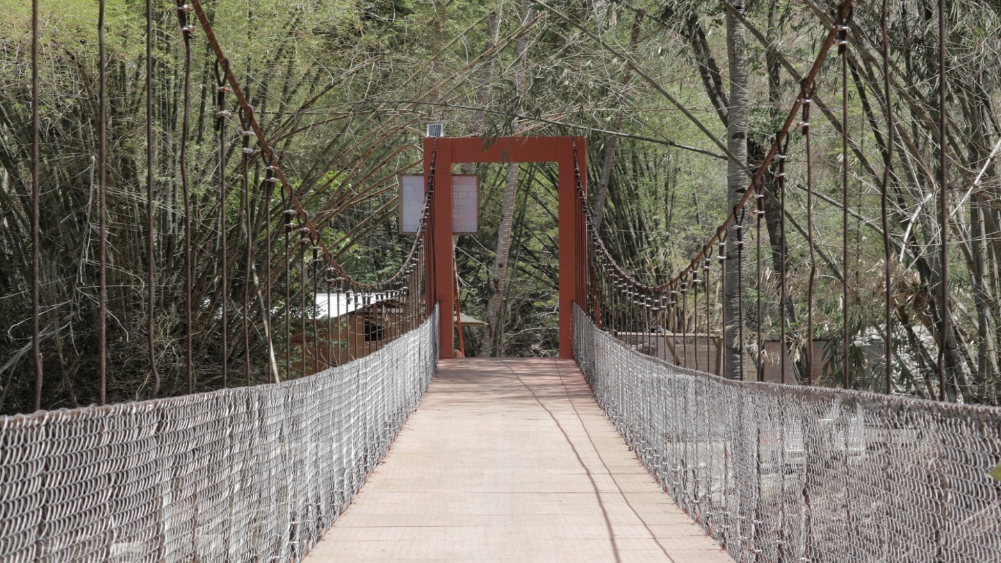 Philippines’ DPWH completes hanging steel bridge in Cagayan De Oro