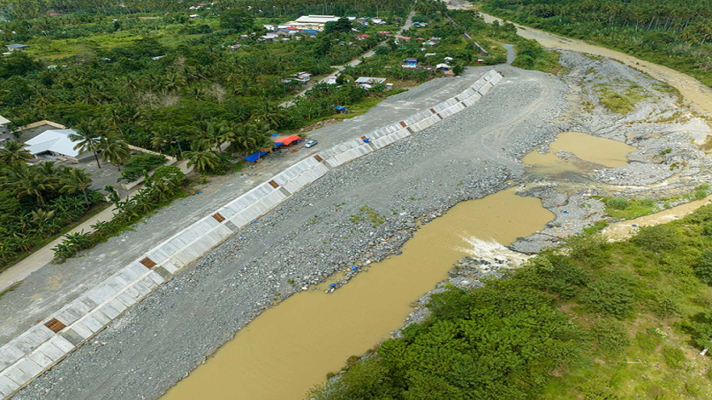 Philippines' DPWH finishes two river protection projects in Agusan del ...