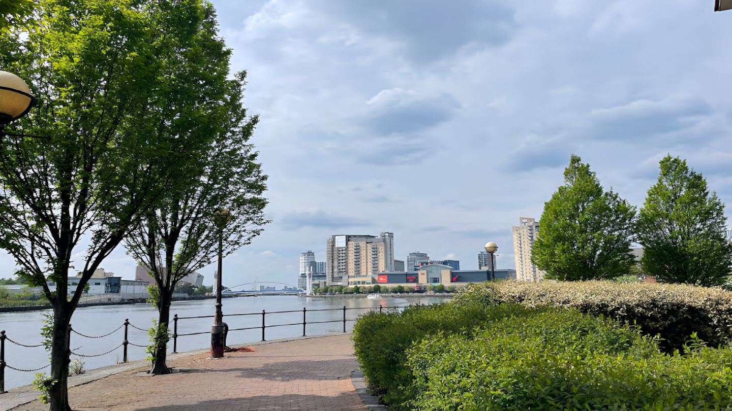 Salford City Council in UK approves Irwell River Park regeneration strategy