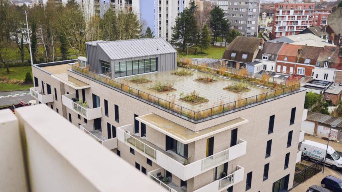 Construction of mixed-use development Sensorium completes in France